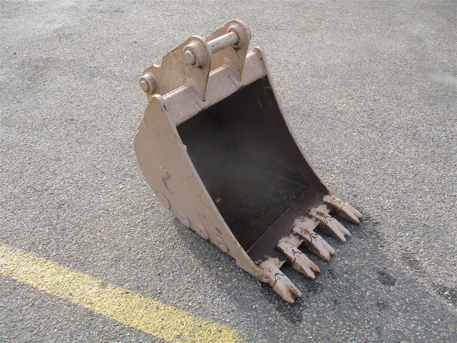 Jaws Buckets General Purpose Bucket 570mm Auction (0003-7027152 ...