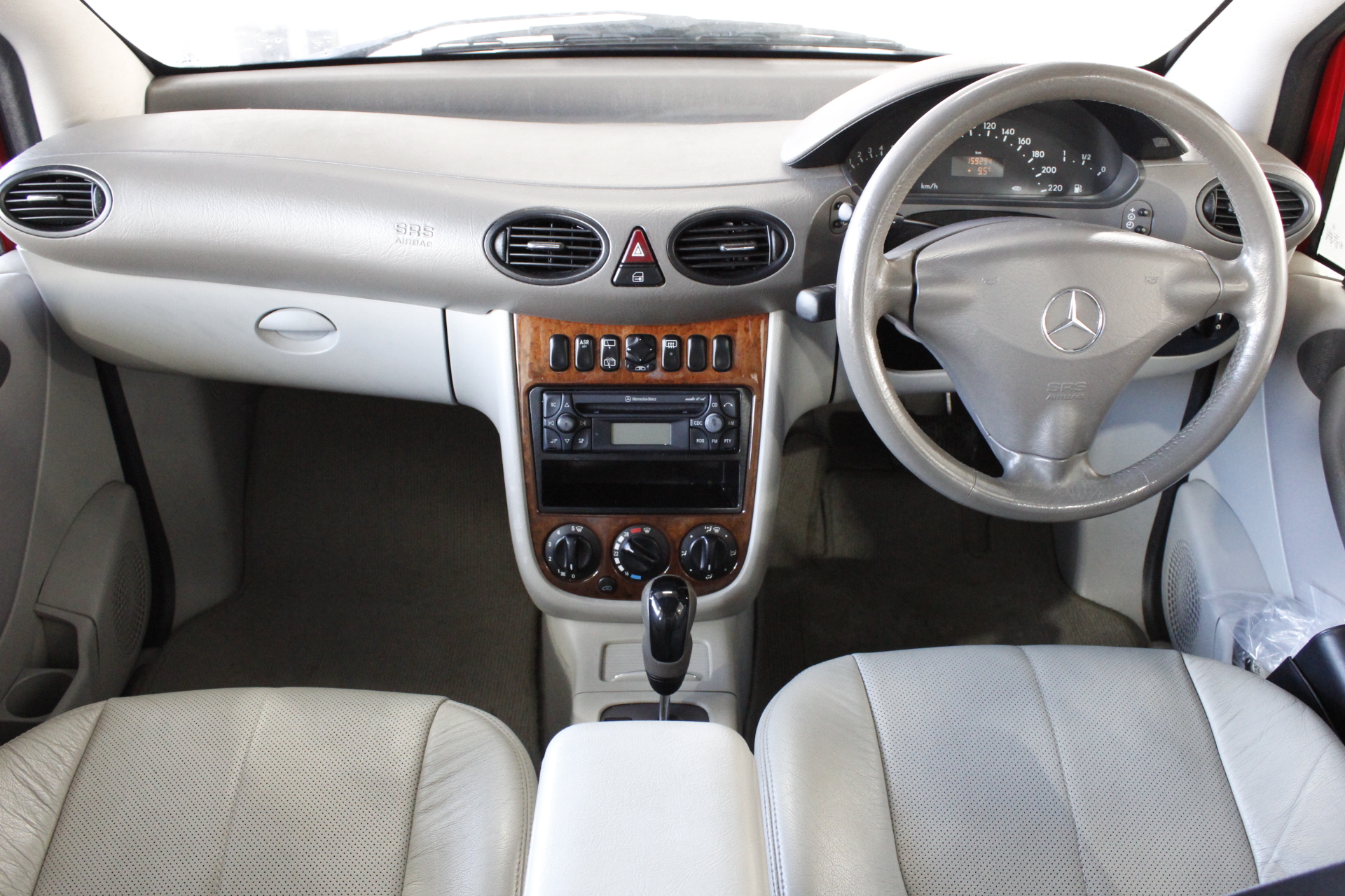 2002 Mercedes Benz A190 Avantgarde W168 Automatic Hatchback Auction ...