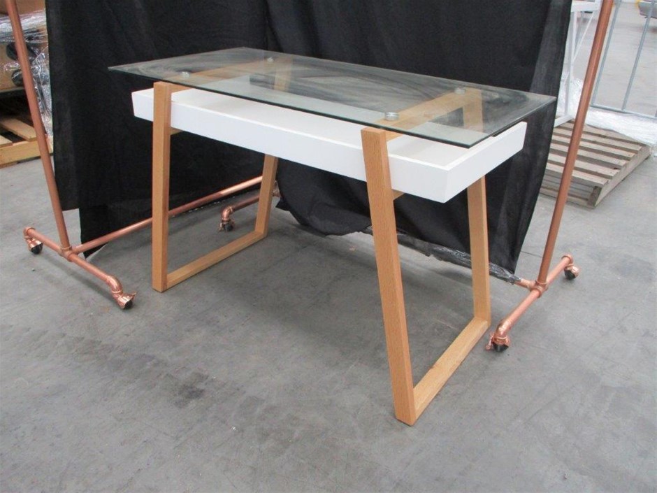 Desk- Solid Oak Timber Frame with Under Desk Storage Auction (0006 ...