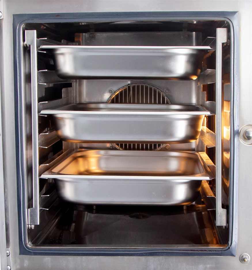 BLUE SEAL 6 TRAY COMPACT COMBI OVEN ON STAINLESS Auction (0004-5042568 ...