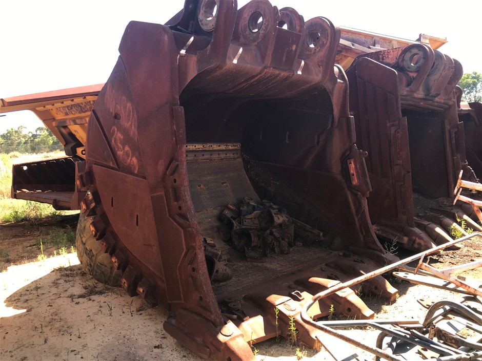 12.5m3 Excavator Bucket to Suit EX2500 Auction (0008-9025271) | Grays ...