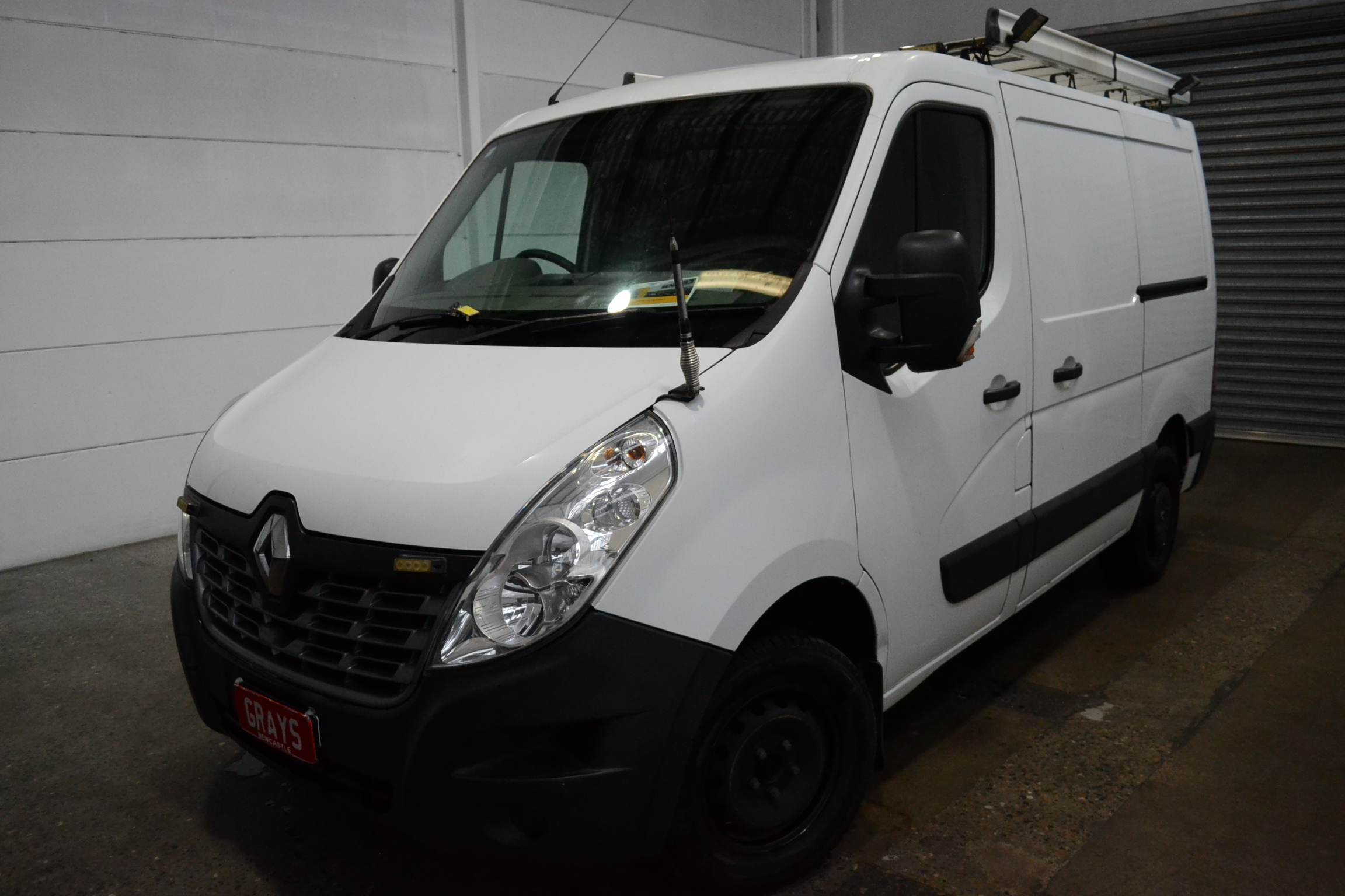 2016 Renault Master SWB Low Roof Turbo Diesel Automatic Van Auction ...