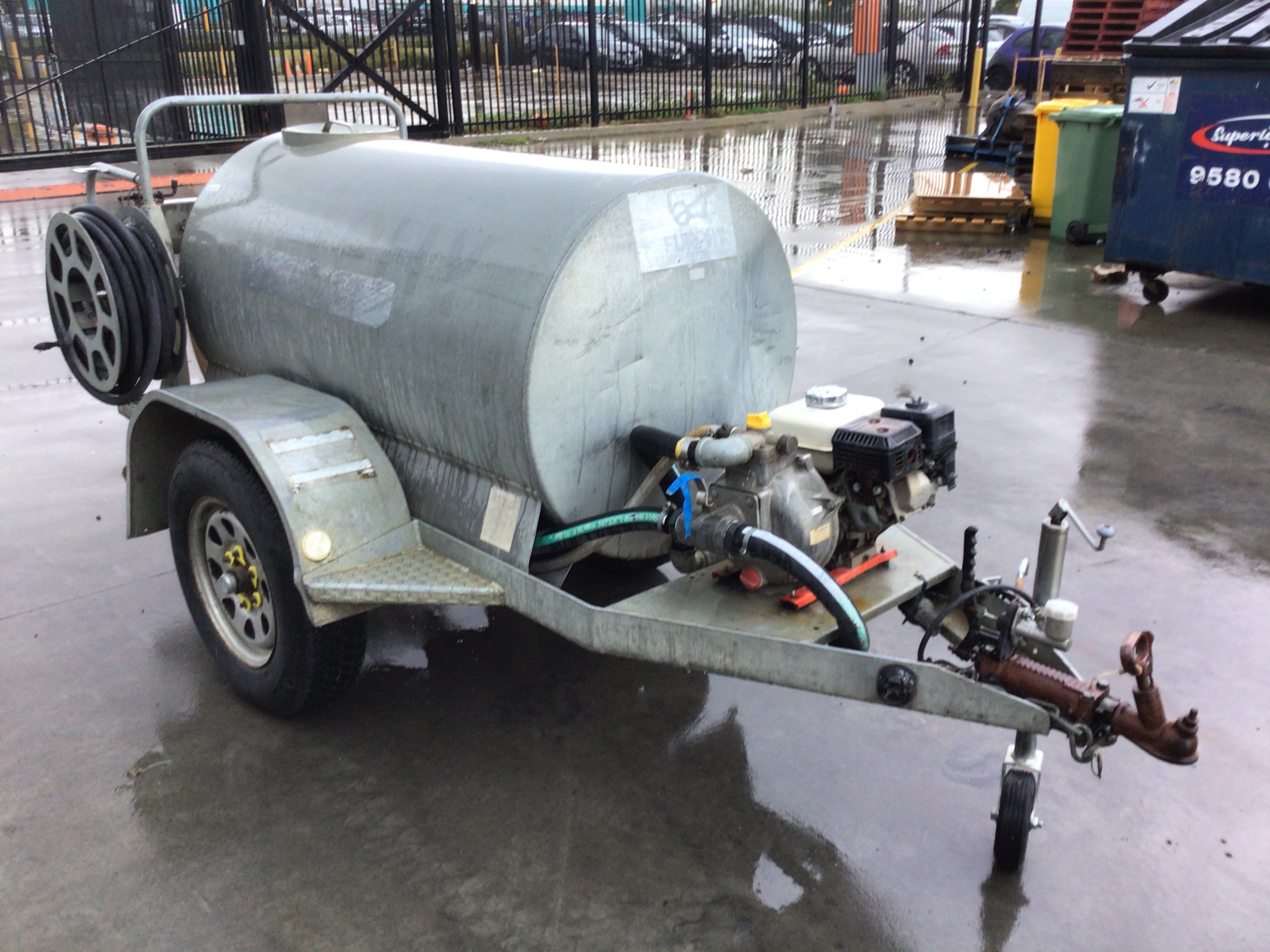 2012 Furphy Engineering MF2 Single Water Trailer Auction (0013-3019409 ...