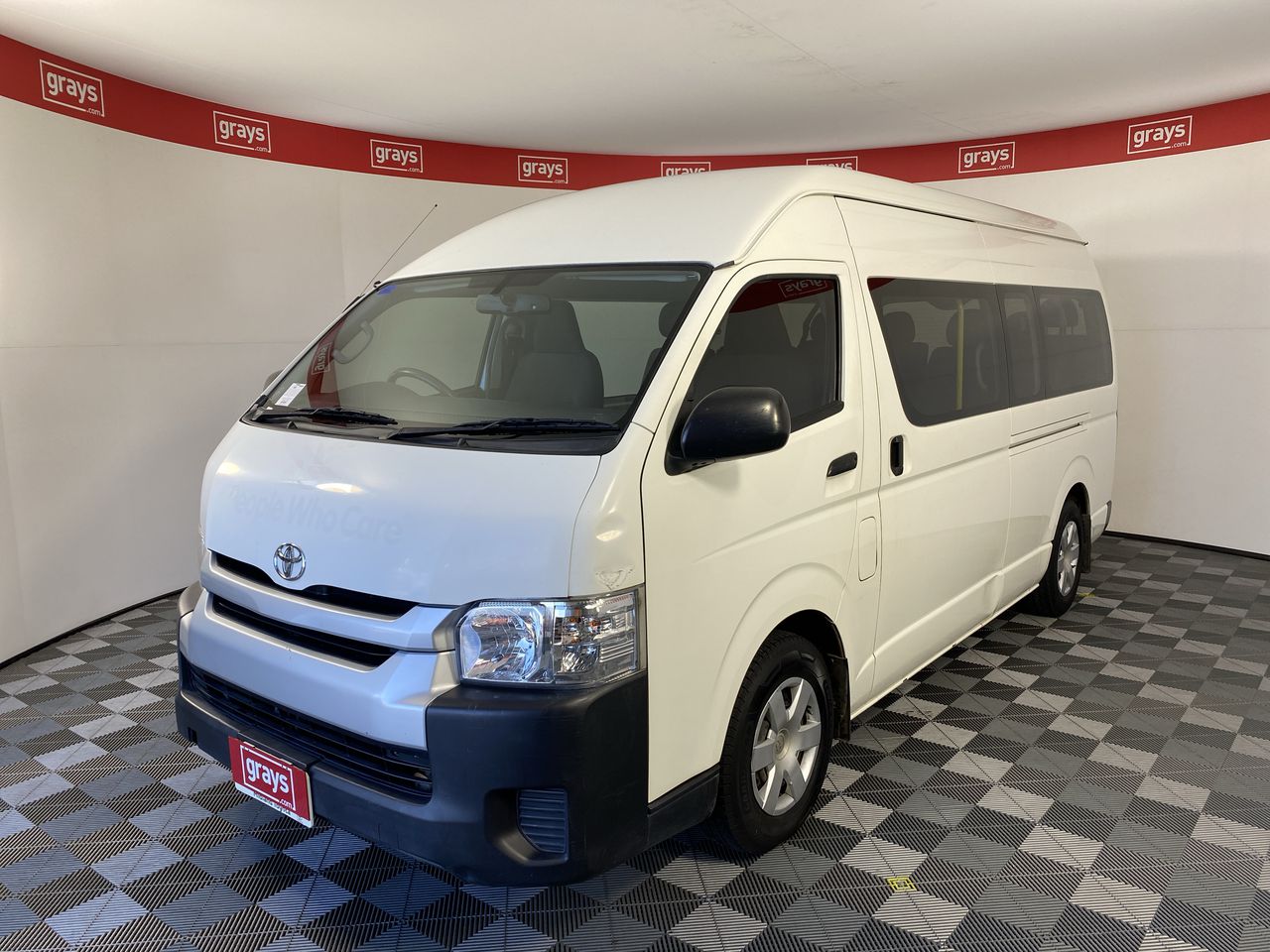 2016 Toyota Hiace Commuter KDH223R Turbo Diesel Automatic 14 Seats Bus ...
