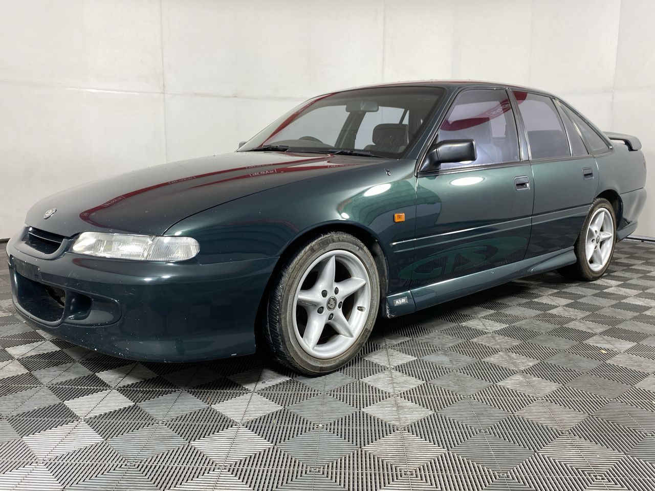 1994 HSV VR GTS SEDAN (215i) Auction (0001-50007326) | Grays Australia
