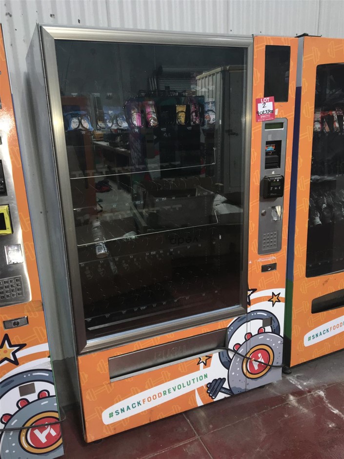Pay Pass Refrigeration Vending Machine Auction (0002-9025705) | Grays ...