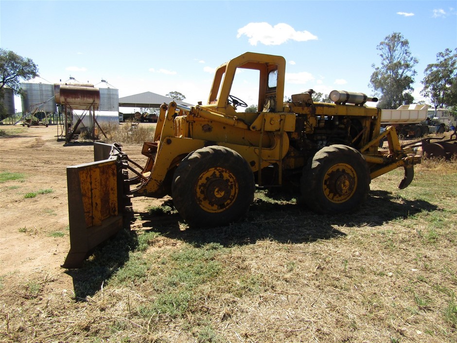 International Hough Payloader Auction (0009-5046264) | Grays Australia