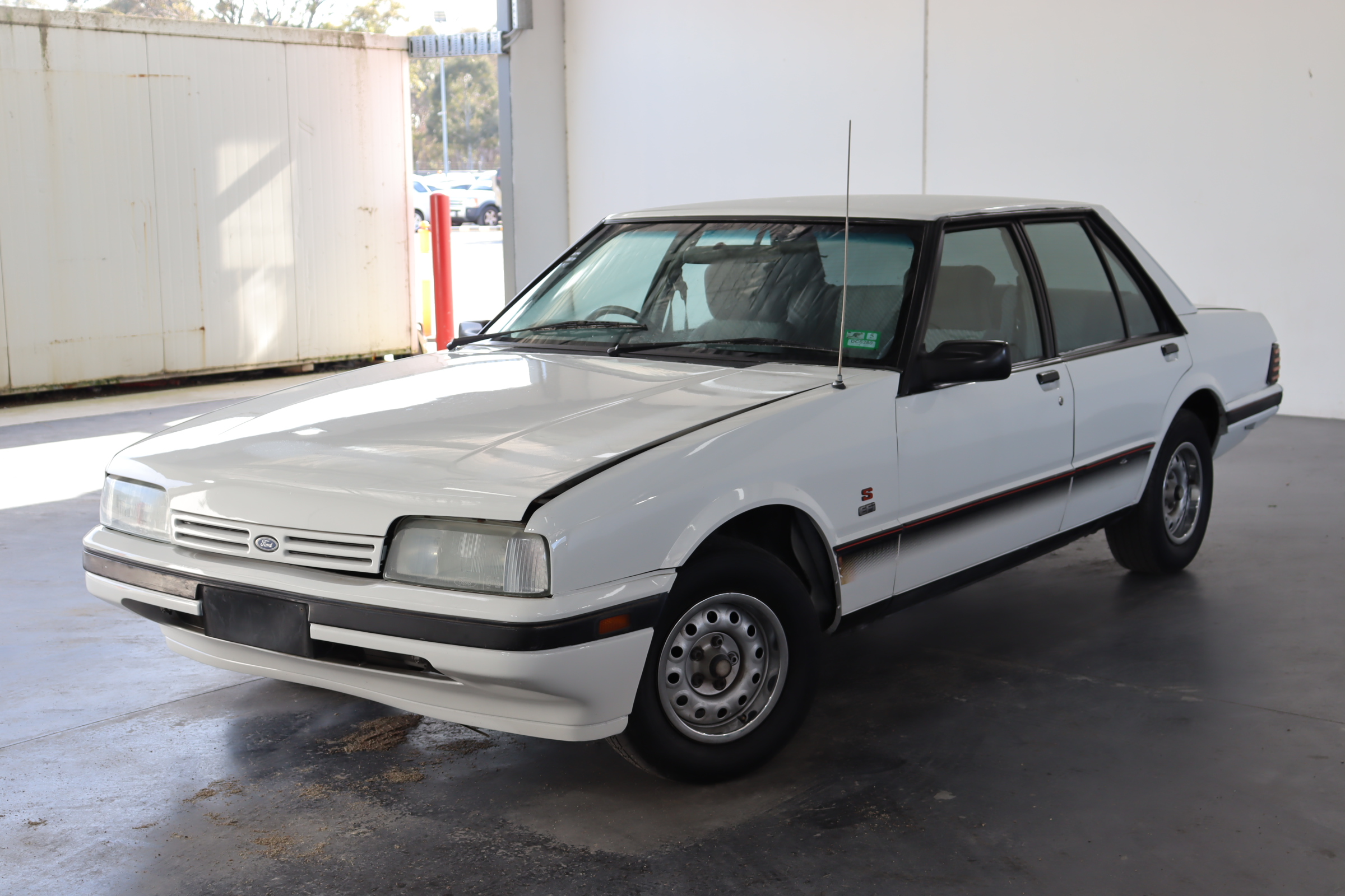 1987 Ford Falcon XF Spac Manual Sedan Auction (0001-20009464) | Grays ...