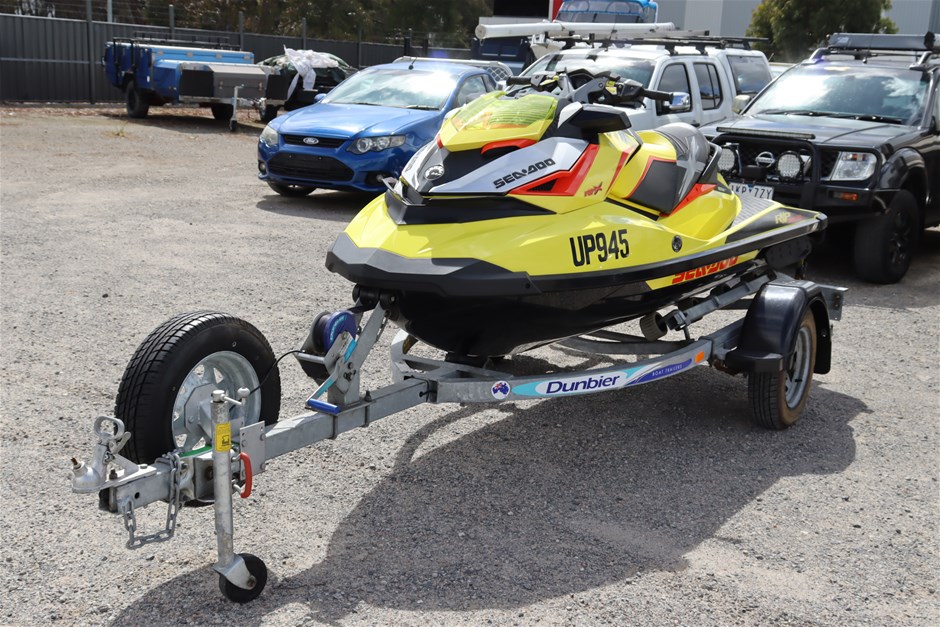 2015 SeaDoo RXP 260 RS Jetski with Single Axle Dunbier Trailer Auction ...