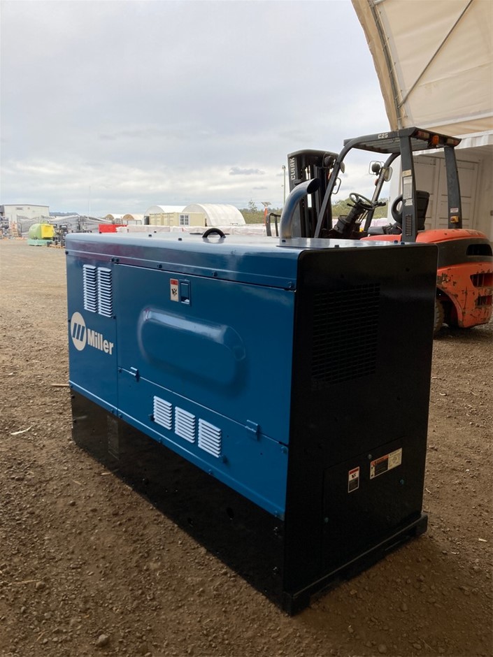 Miller Big Blue Welder / Generator Auction | GraysOnline Australia
