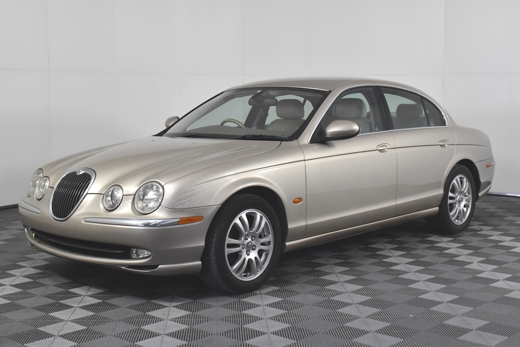 2002 Jaguar S-Type 4.2 V8 SE X200 Automatic Sedan Auction (0001 ...
