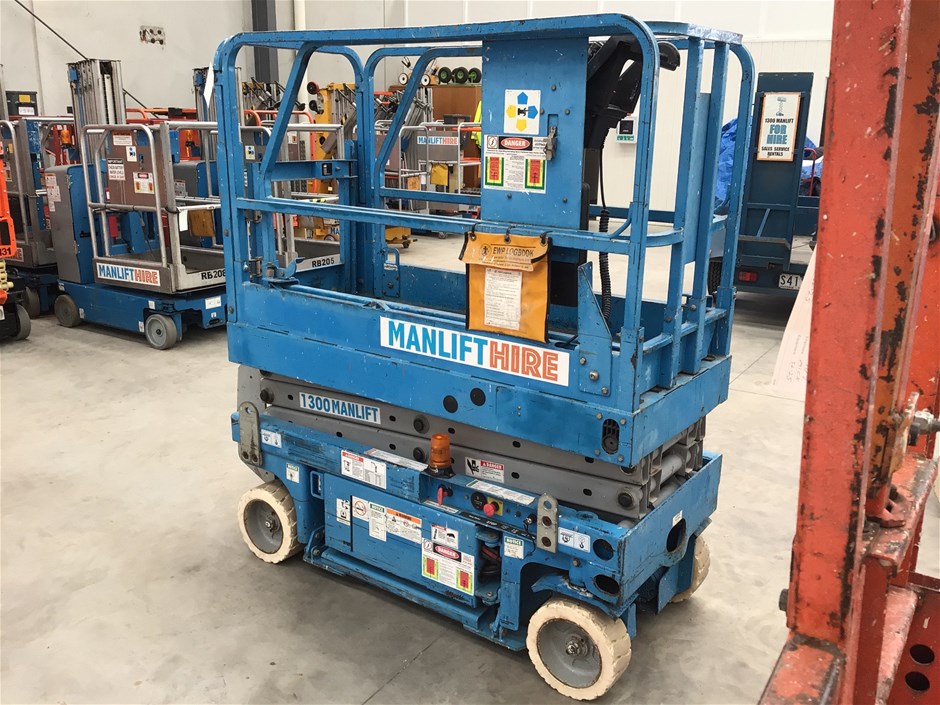 2002 Genie GS-1530 Scissor Lift Auction (0005-3020624) | Grays Australia