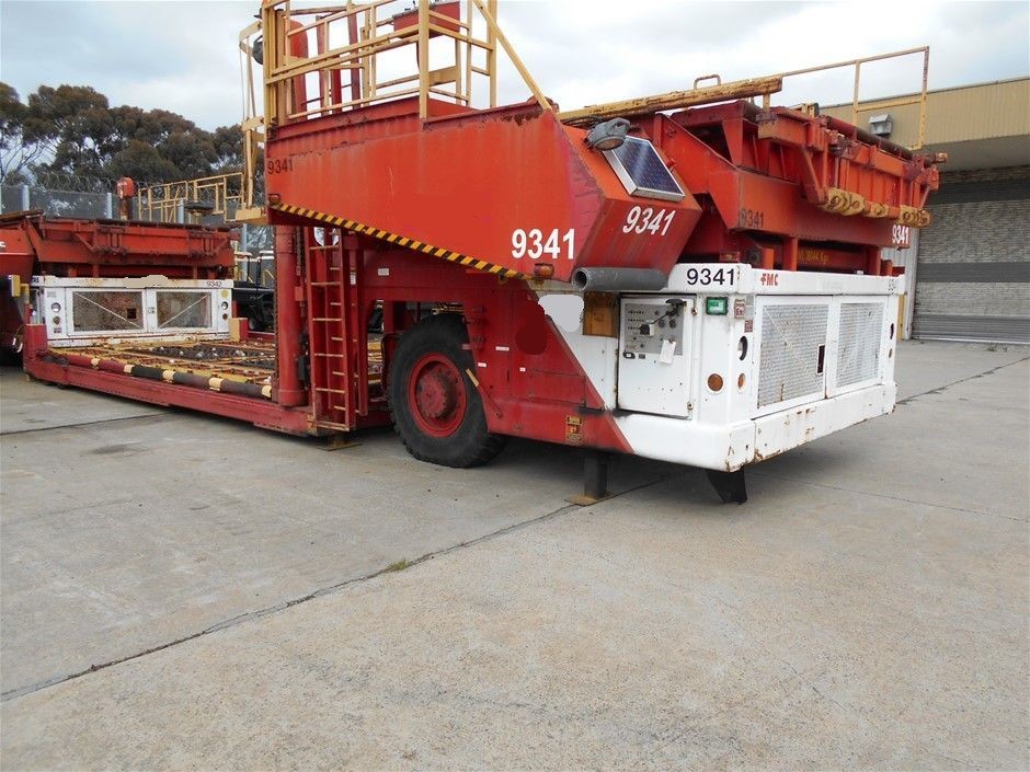 Abbey Main Deck Loader Auction (0020-3020490) | Grays Australia