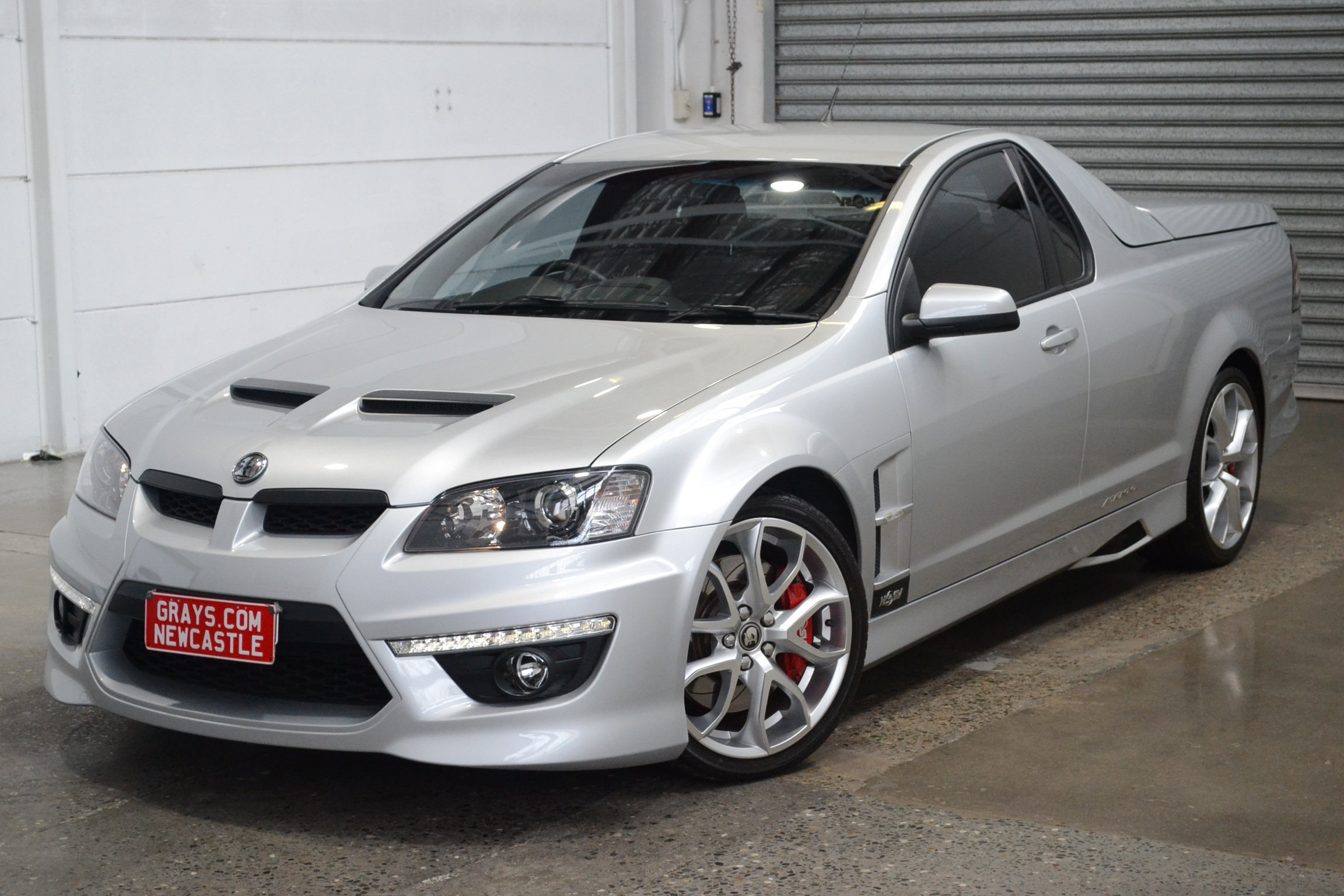 2011 HSV Maloo R8 VE Manual Ute Switch Blade #0362 Complete Stock ...