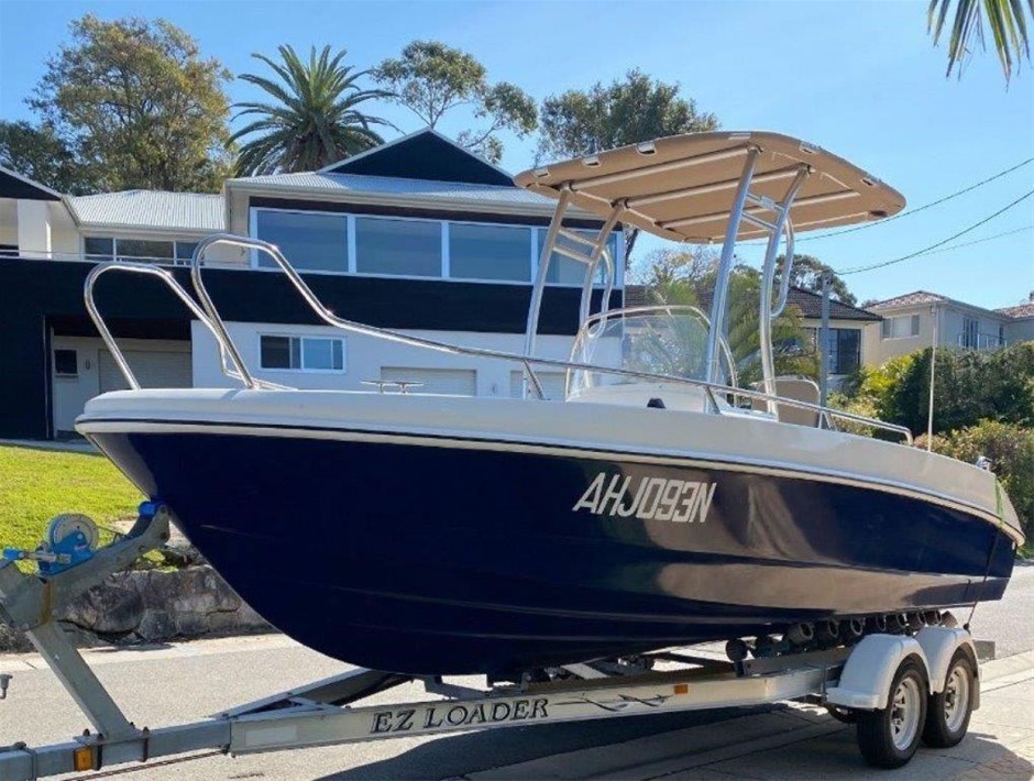 2003 PROLINE CENTRE CONSOLE Auction (0001-10080724) | Grays Australia