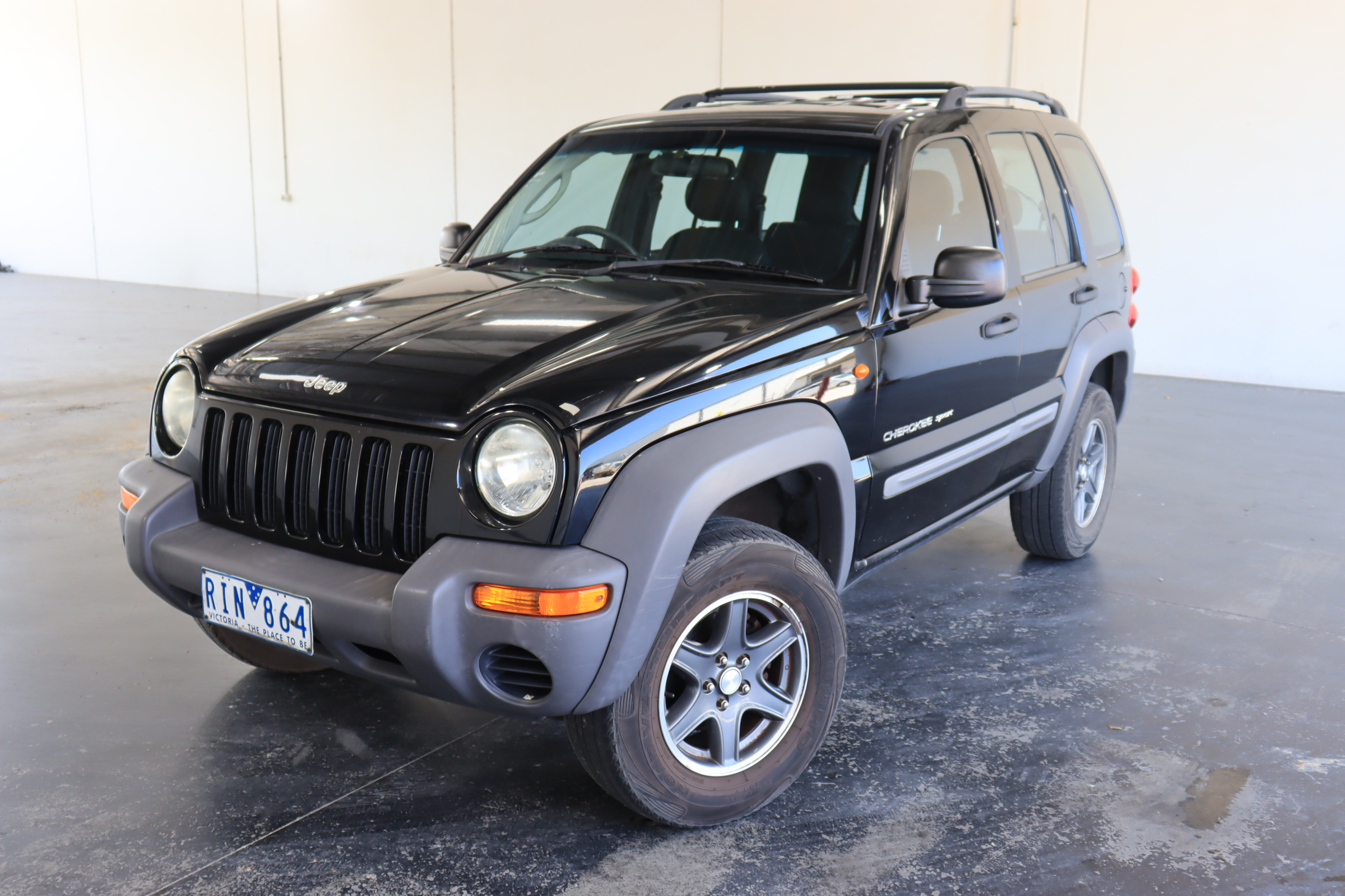 Jeep Cherokee Sport KJ Automatic Wagon Auction (0001-20043832) | Grays ...