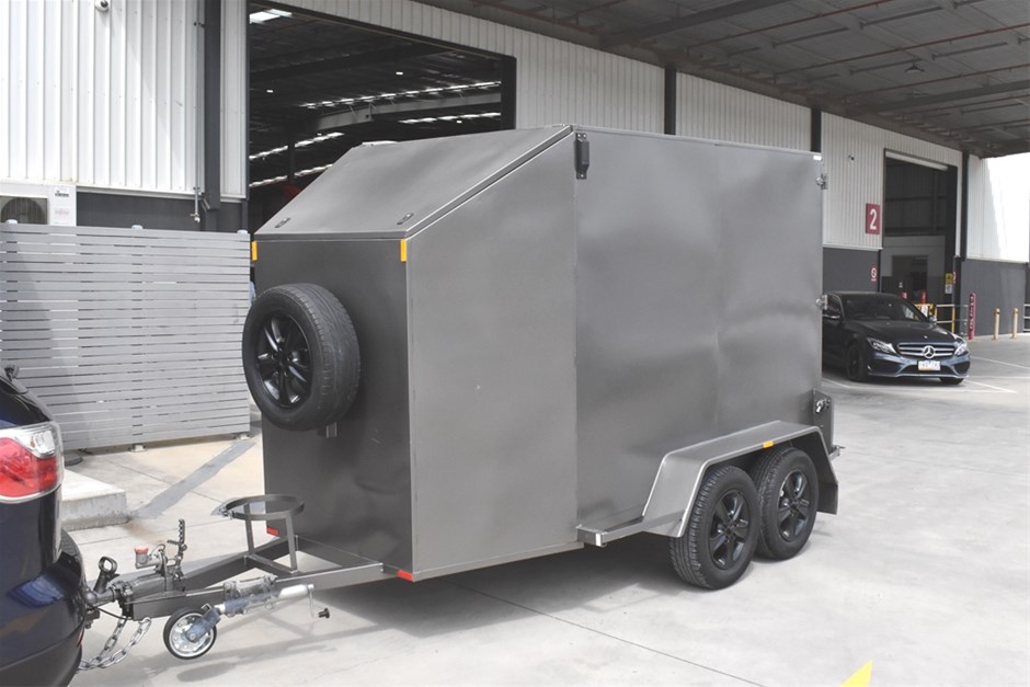 2016 TRIK TRAILER Enclosed Bike Trailer Auction (0001-20080382) | Grays ...