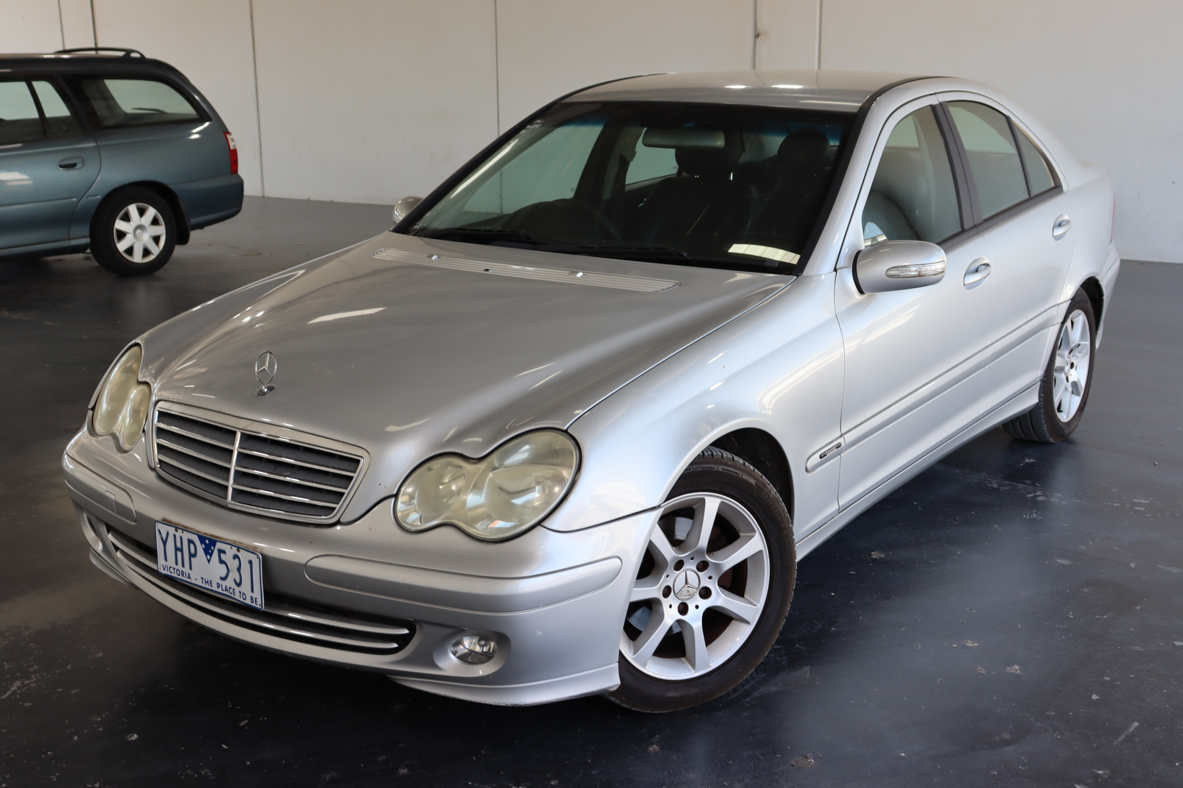 2004 Mercedes Benz C200 Classic W203 Automatic Sedan Auction (0001 ...