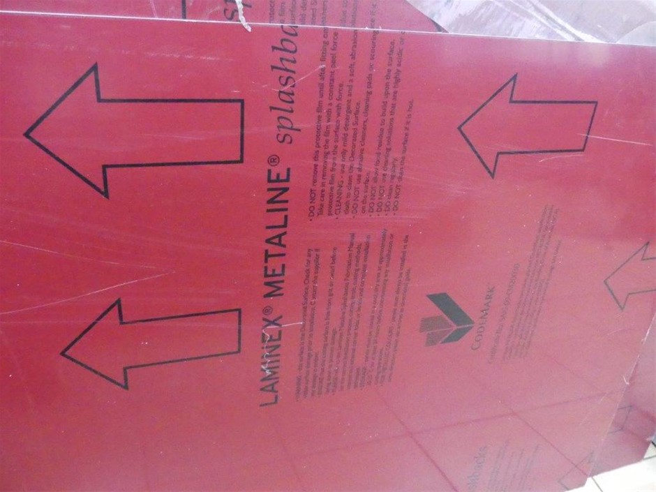 Laminated Metaline Splashback Sheeting Offcut. Auction (0067-5047734 ...