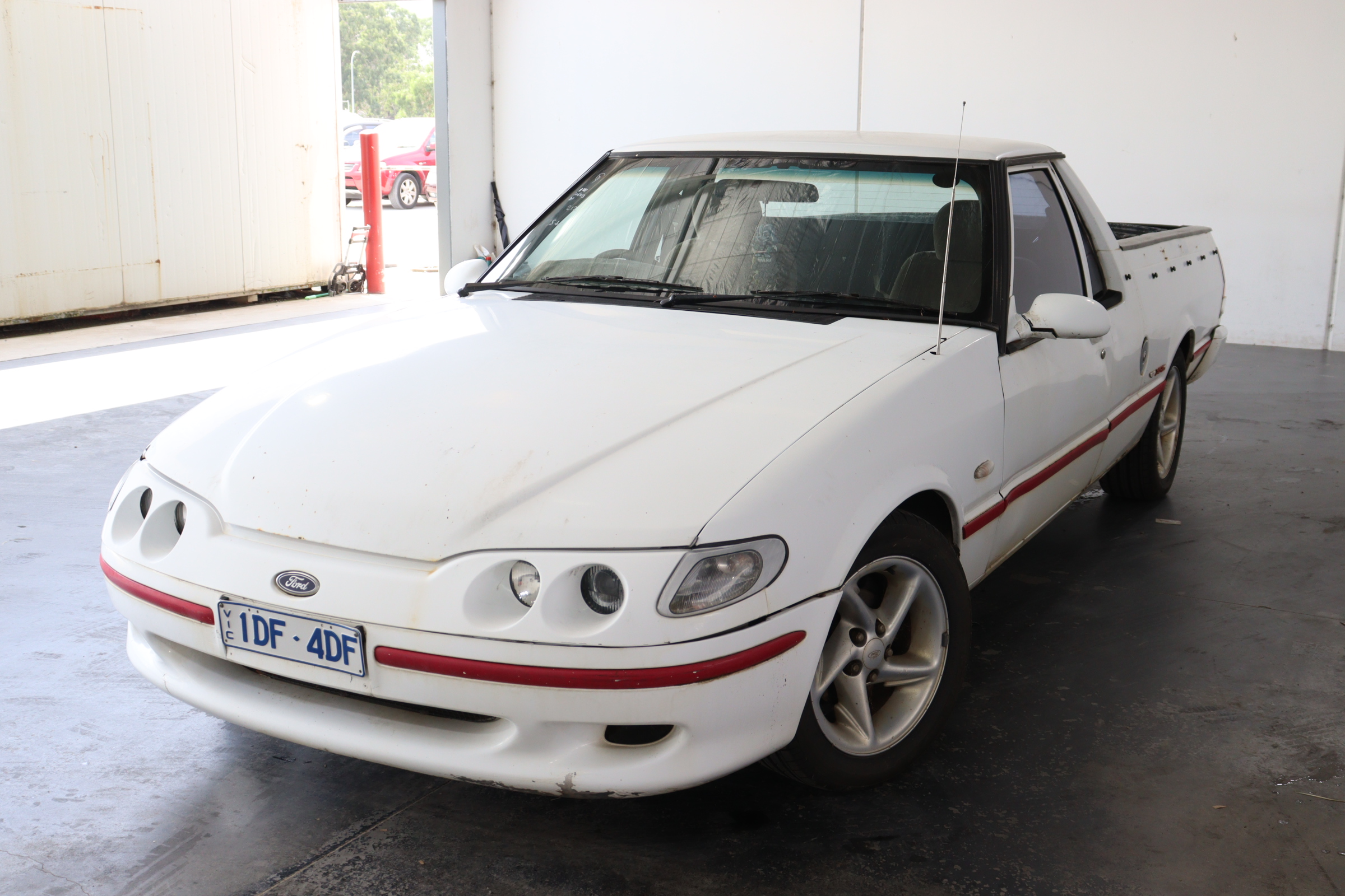 Ford Falcon EL XR6 Manual Ute Auction (0001-20045081) | Grays Australia