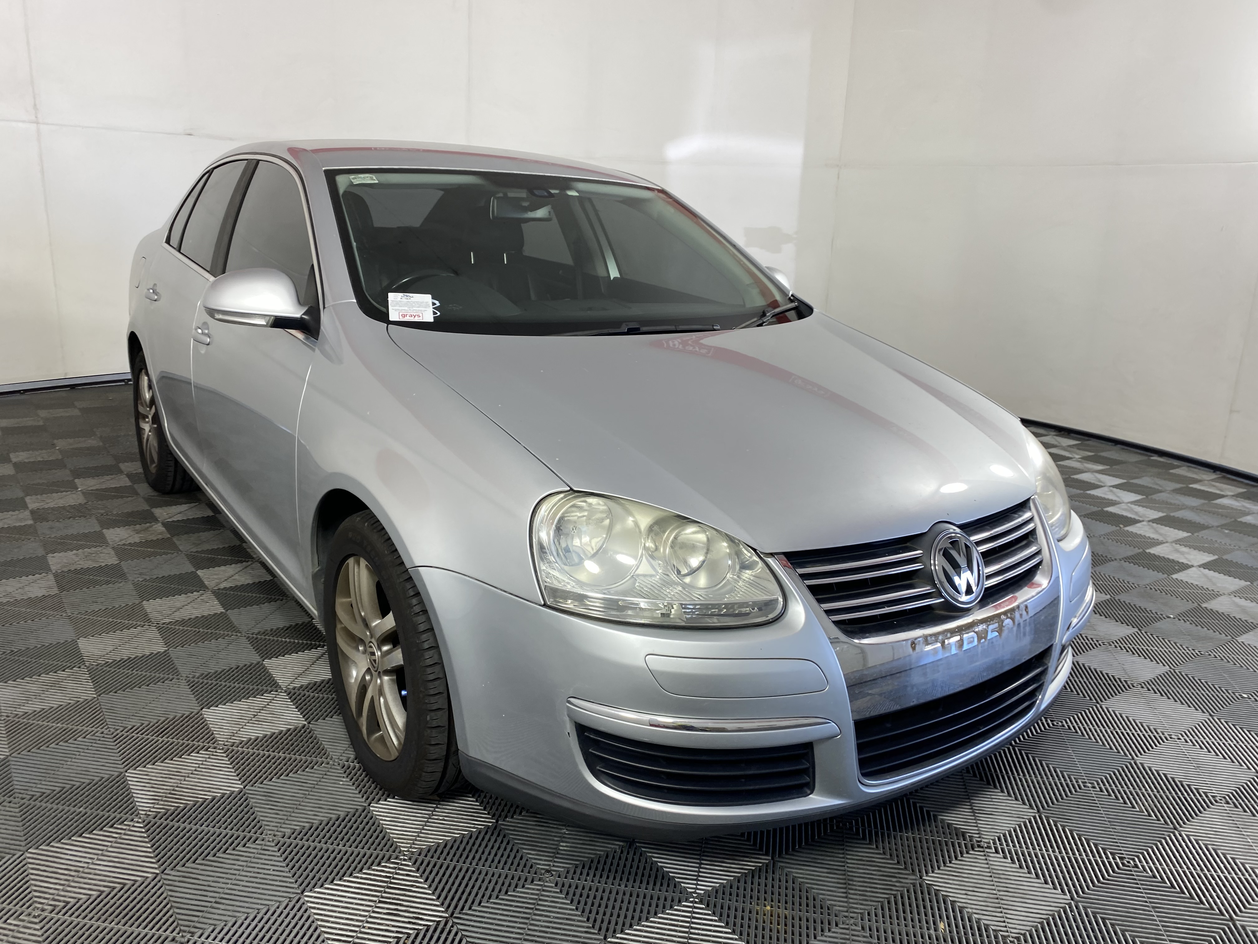 2008 Volkswagen Jetta 2.0 TDI 1KM Turbo Diesel Automatic Sedan Auction ...