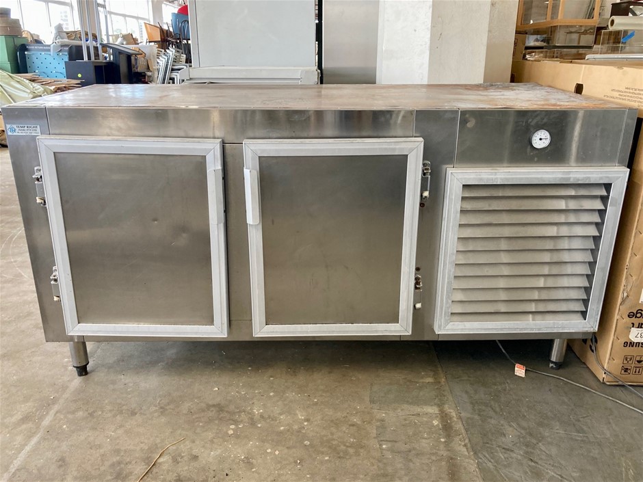 Custom With Internal Compressor Fixed Self-Contained Fridge Auction ...