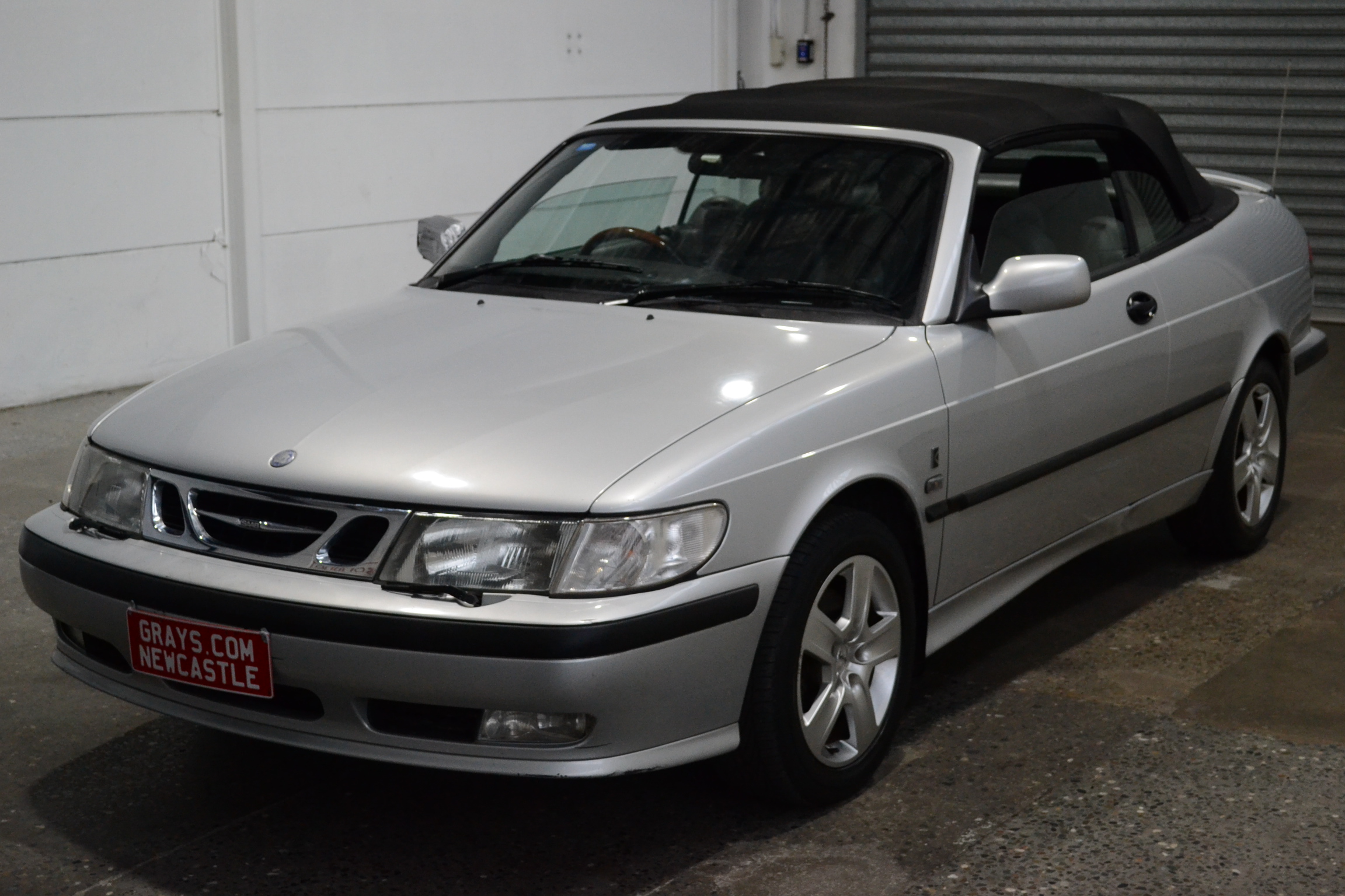 2001 Saab 93 Automatic Convertible Auction (0001-10051673) | Grays ...