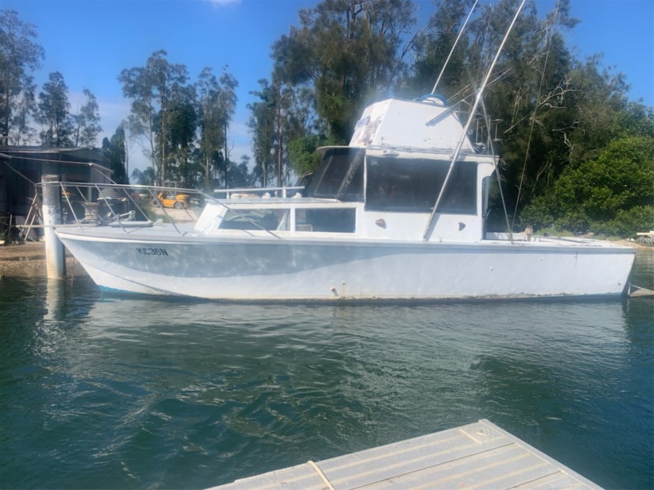 30` Flybridge Cruiser Auction (0001-5048140) | Grays Australia