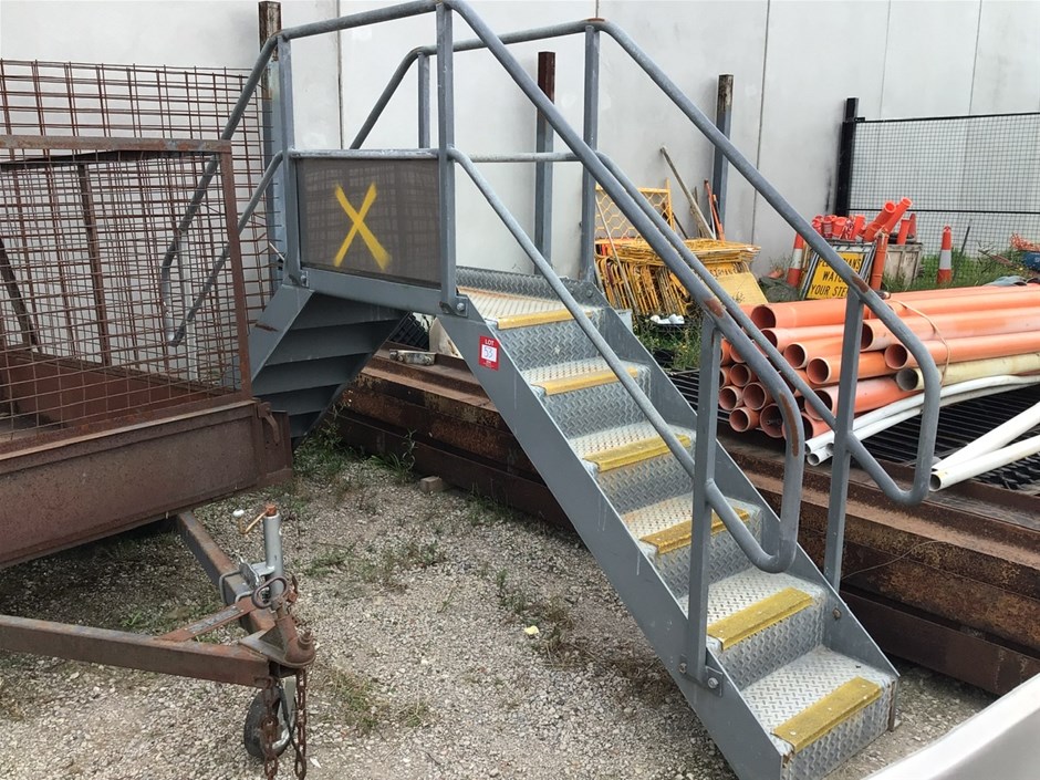 Steel fabricated platform ladder Auction (0053-3021538) | Grays Australia
