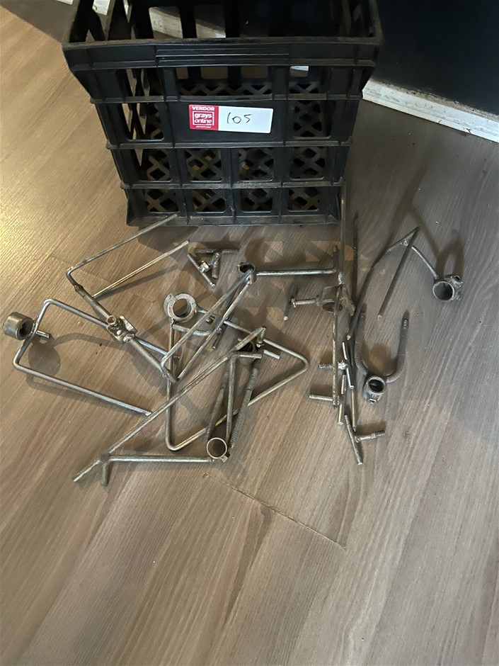 8 x Assorted Spit Fittings Auction (0105-3021620) | Grays Australia