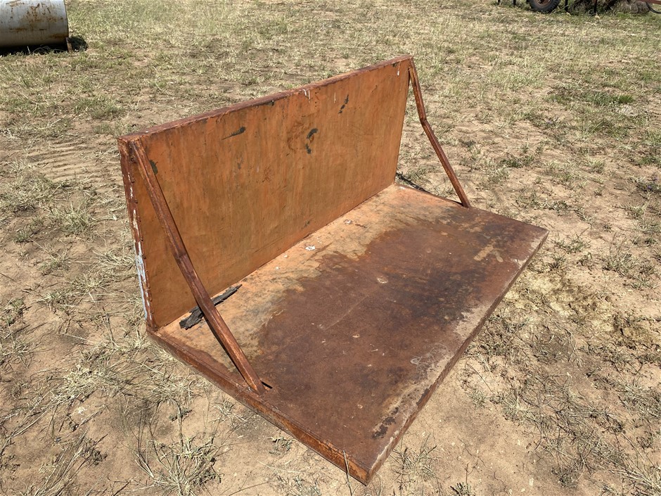 Tractor Carry All Auction (0011-7038524) | Grays Australia