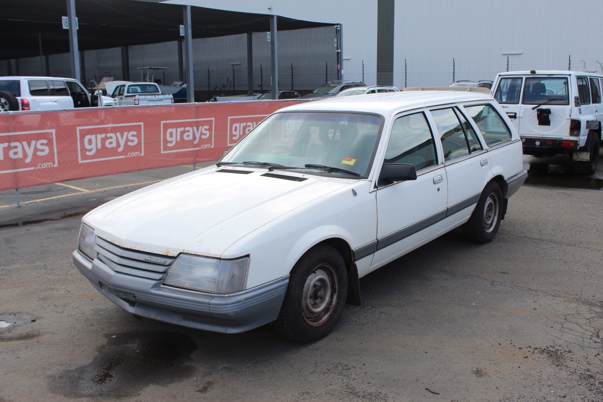 1985 Holden VK Commodore SL Factory 5 Ltr V8 Wagon Deceased Estate ...