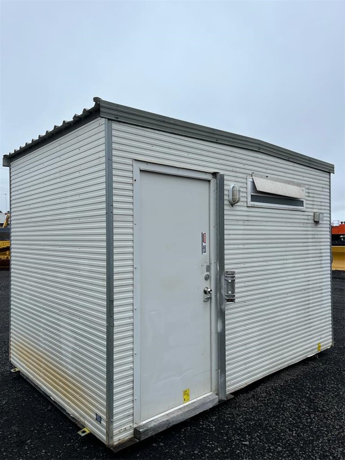 Unreserved APB Demountable Toilet Blocks - Toowoomba