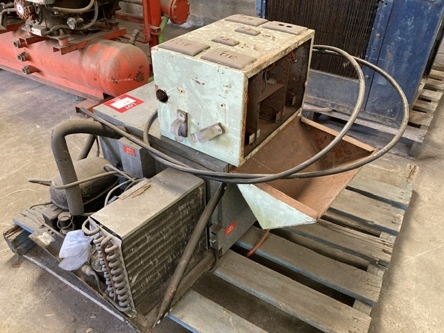 SKOPE refrigeration compressor and switch box Auction (0091-3021616 ...