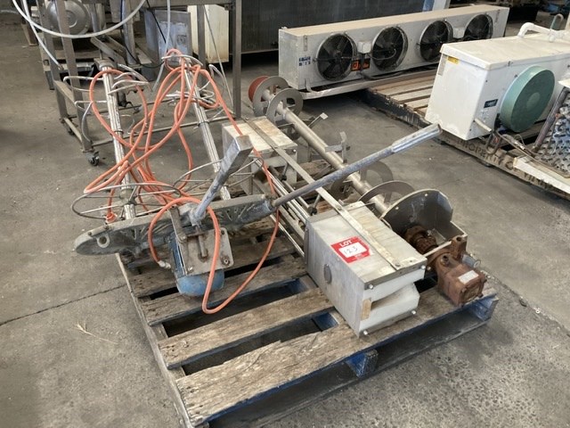 1 x mixer, 1 x bottle rotator, 1x curd mixer Auction (0123-3021740 ...