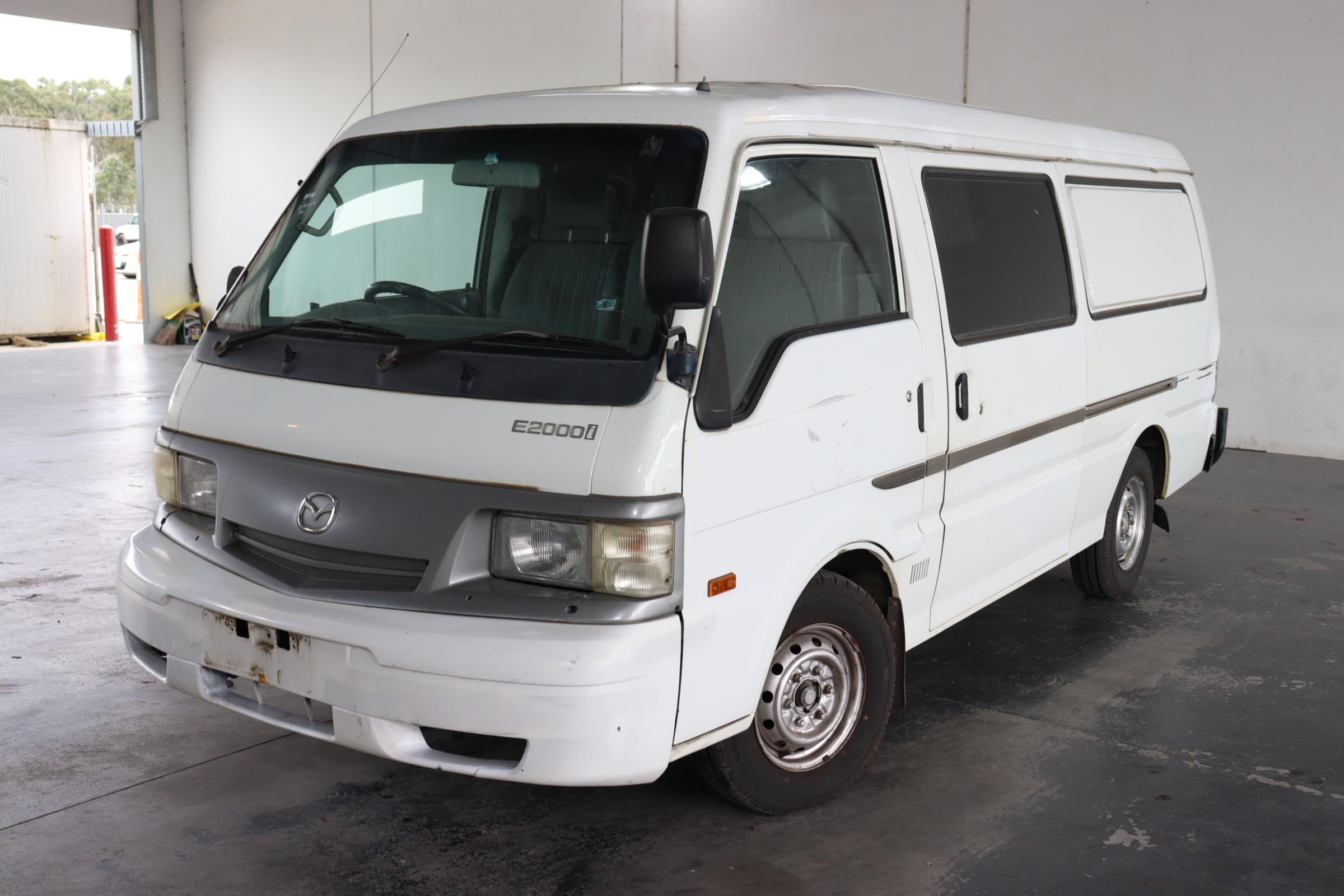 2004 Mazda E2000 (SWB) Manual Van Auction (0001-20049689) | Grays Australia