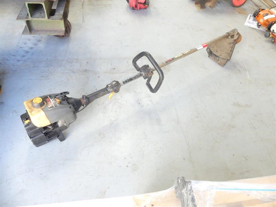 Ryobi Weed Viper Petrol Powered Brush Cutter Auction (0293-5048416 ...
