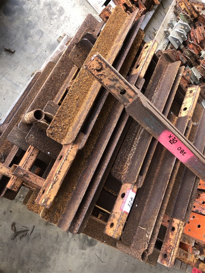 Qty 30 x RMD Walkway Base Auction (0478-7037977) | Grays Australia