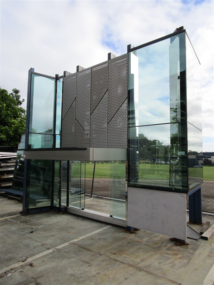 Large Demo Structure Auction (0231-7038431) | Grays Australia