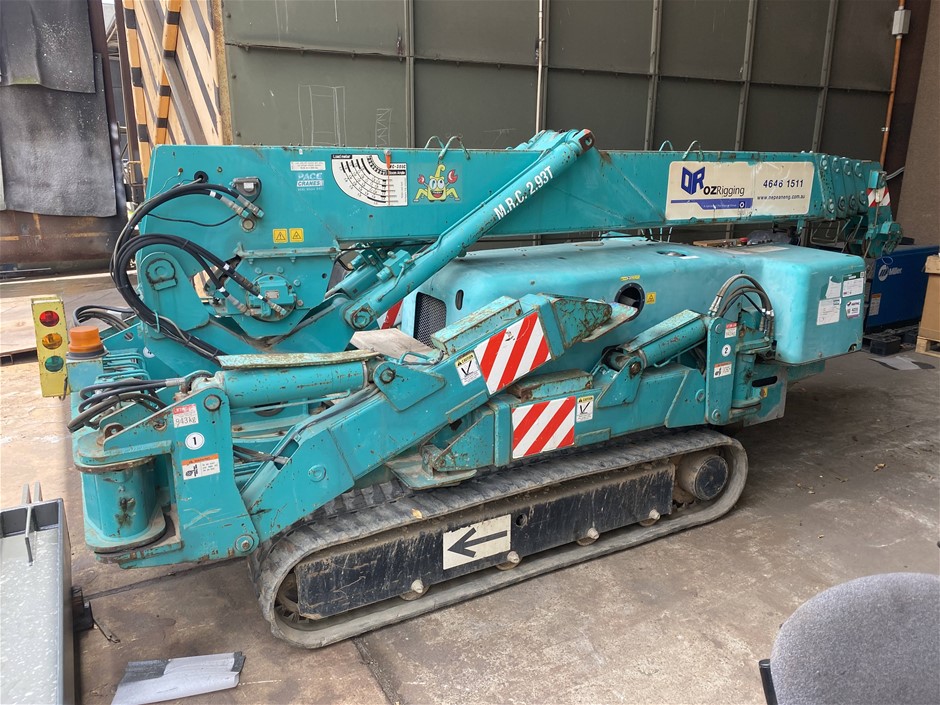 2007 Maeda Mini Crawler Spider Crane Auction (0001-5048689) | Grays ...