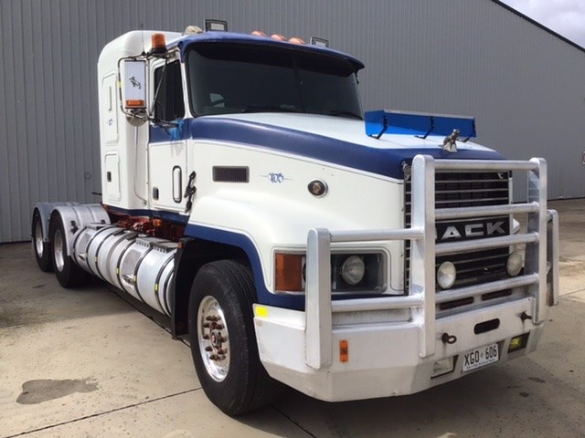 1994 Mack CLR 6x4 Prime Mover (Pooraka, SA) Auction (0020-8015077 ...
