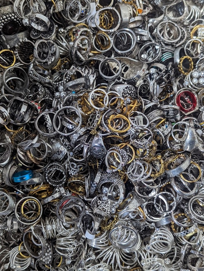 Bulk 100x assorted ring jewellery Auction (0001-2544110) | Grays Australia