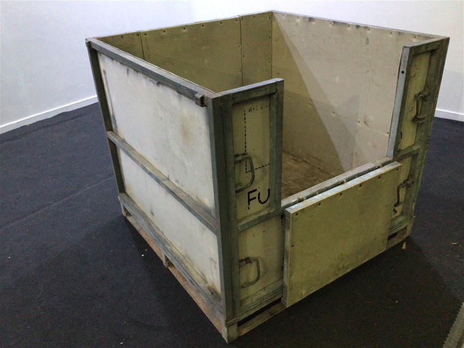 Pallecon Crate Auction (0016-7039139) | Grays Australia