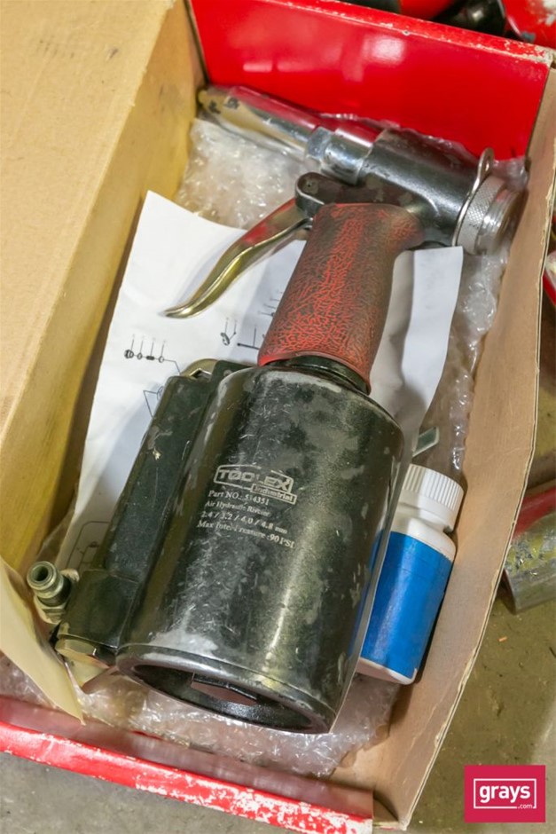 Toolex 534351 Pneumatic Rivet Gun Auction (0055-5048628) | Grays Australia