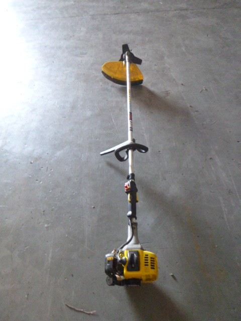 Sanli Brushcutter Auction (0003-8015202) | Grays Australia