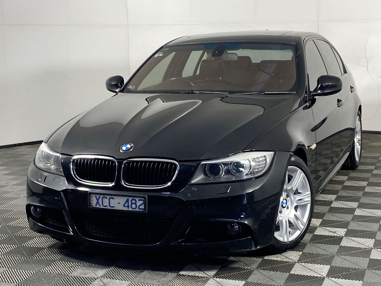 2009 BMW 3 Series 320d EXEC. E90 Turbo Diesel Automatic Sedan Auction ...