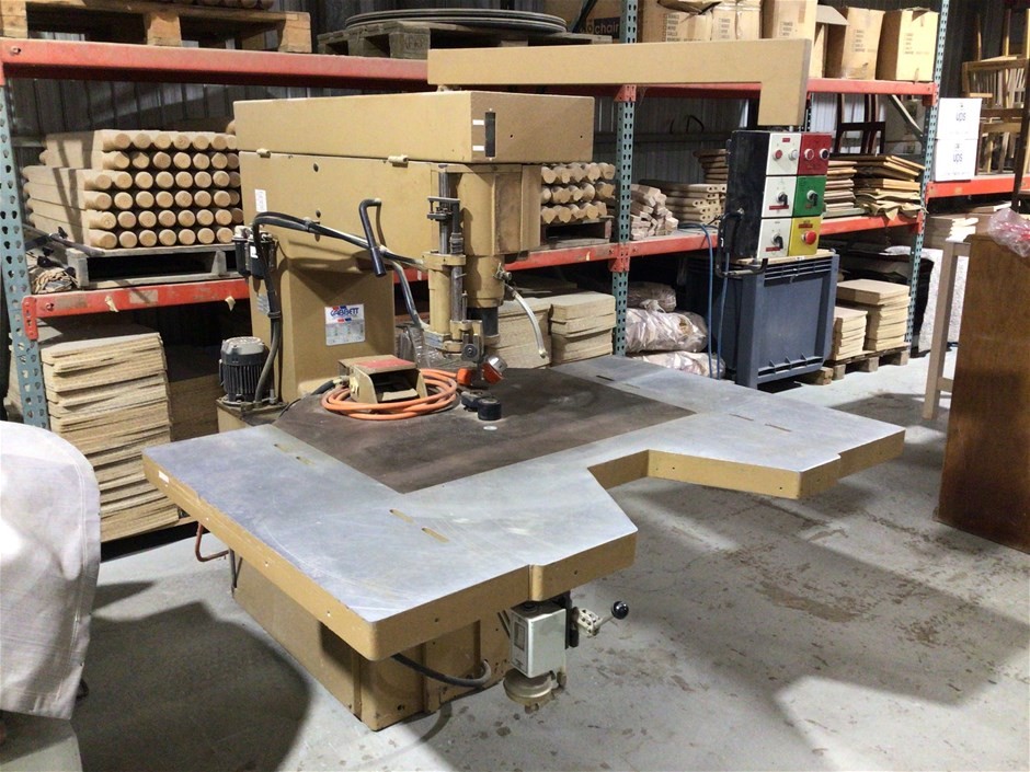 SCMR9 Overhead Wood Router Machine (Para Hills West) Auction (0001 ...