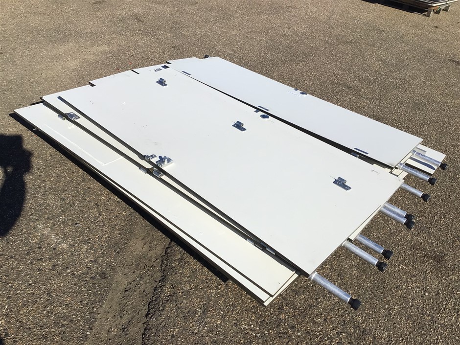 Ablution Cubicle Partition Panels and Doors Auction (0013-7039710 ...