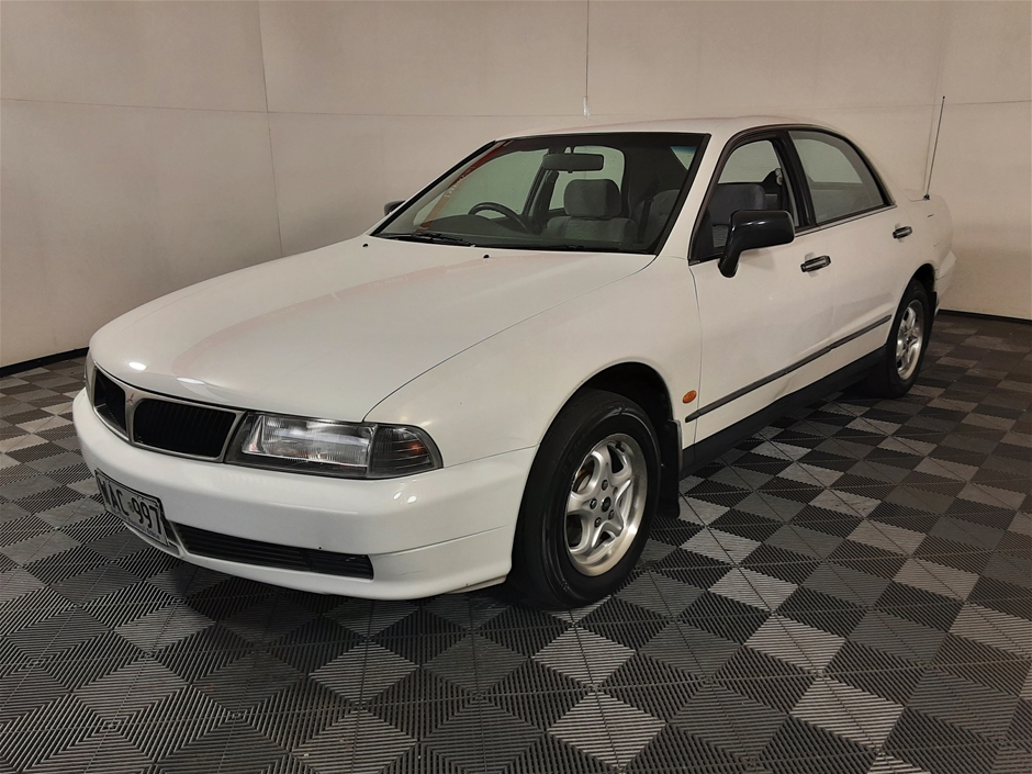 1996 Mitsubishi Magna Executive TE Automatic Sedan Auction (0001 ...