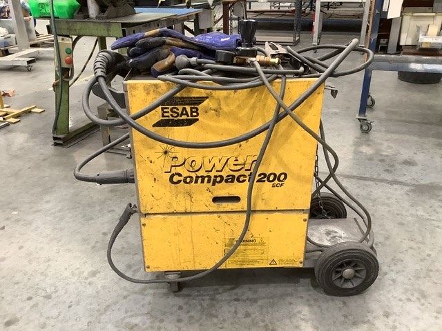 ESAB Power Compact 200ECF Mig Welder Auction (0026-9033332) | Grays ...